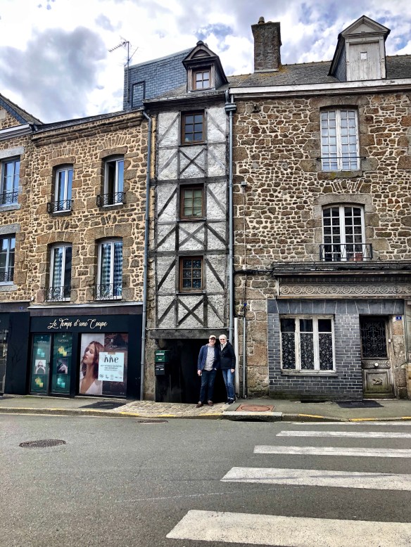Lassay-les-Châteaux – A Town And Two Castles | Finding Our France