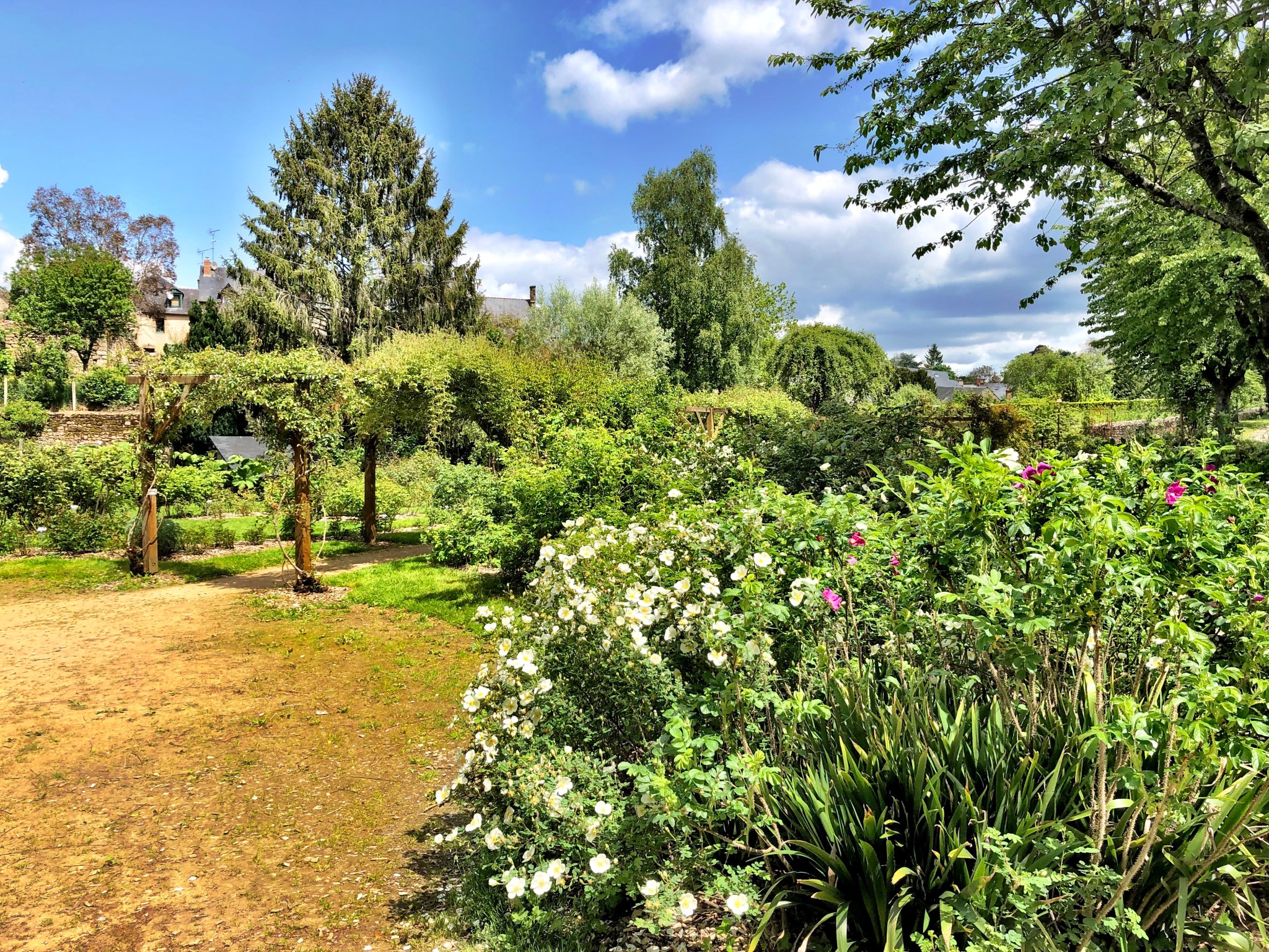 Lassay-les-Châteaux – A Town And Two Castles | Finding Our France
