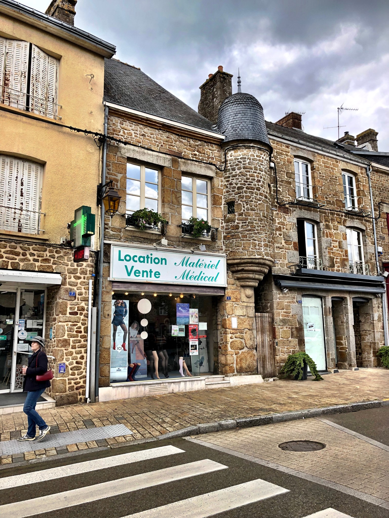 Lassay-les-Châteaux – A Town And Two Castles | Finding Our France
